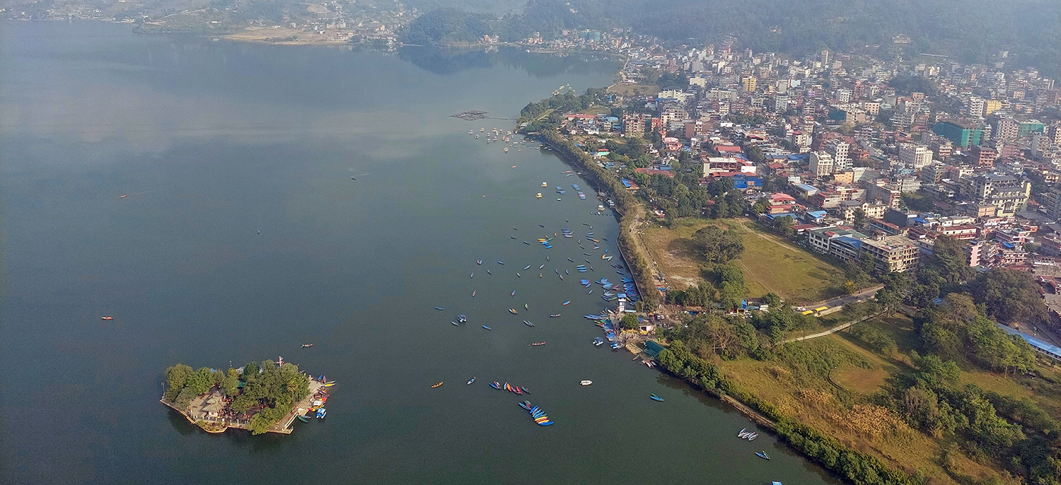 Phewa Tal - Fewa søen Ã¢â‚¬â€œ er den ved at forsvinde? - Visitnepal
